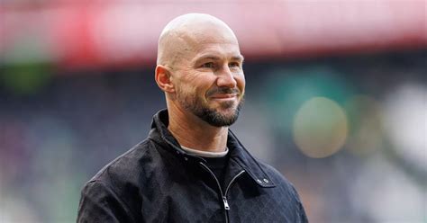 Europa League Manager Uses Sex Toy In Attempt To Inspire Players In