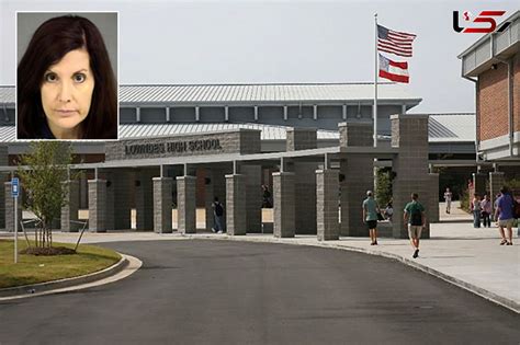 محاکمه خانم معلم خبیث بخاطر اقدام شوم با 3 پسر دانش آموزعکس