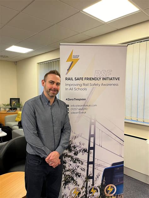 Rail Safe Friendly On Linkedin Network Rail Rssb Rail Forum Railway Industry Association Rail