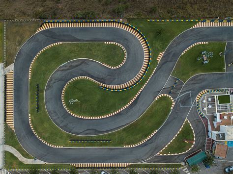 Motokarova Draha Go Kart Track Thiết Kế Điền Kinh