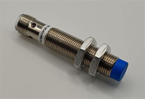 Sensor Indutivo Pnp Tecnotron In 4m 12cmv Prtcl Ø12mm M12 4mm