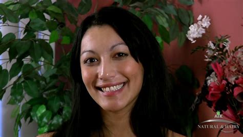 Rosalee Model Profile