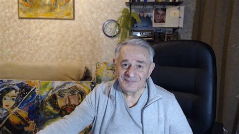 Меня зовут Хасай Алиев, Свет в нас не угаснет, люди - высокие звезды ...