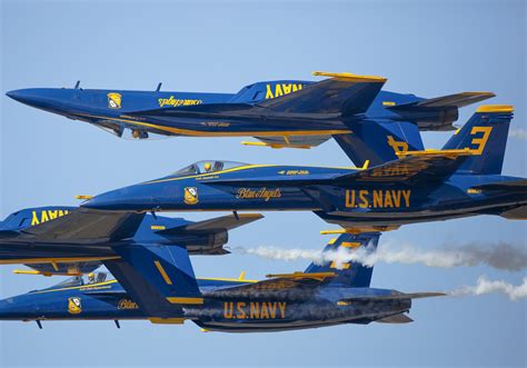 Lcdr Lee — Alan De Herrera Lcdr Lee — Alan De Herrera