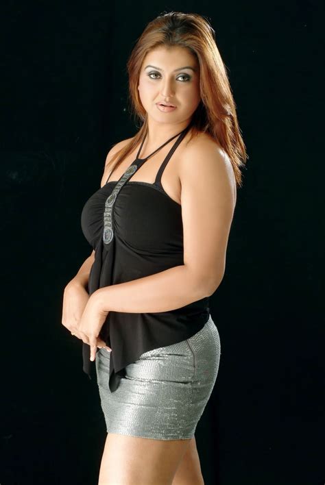 Collectionzz Hot Sona Aunty Collections