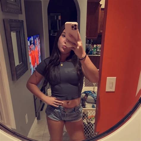 Jasmine Jasminekincaidd On Threads