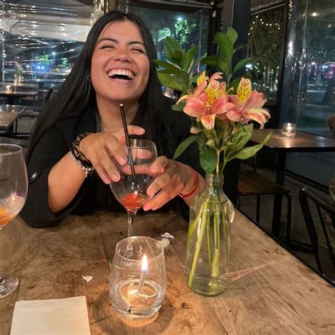 J A V I S E P U L V E D A Javisepulvedaq • Threads Say More