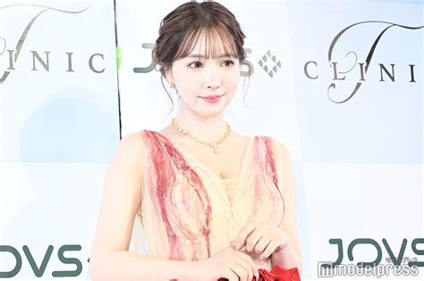 画像41 48 三上悠亜、“セクシーバニーガール”ショット公開「可愛すぎる」「スタイル良すぎ」と話題 モデルプレス