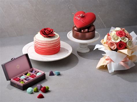 장미 케이크·주얼리 초콜릿·8코스 디너호텔 개성 담은 밸런타인데이 패키지