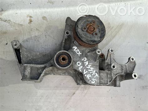 066260089 Volkswagen Passat B55 Engine Mounting Bracket €6900 Rrr