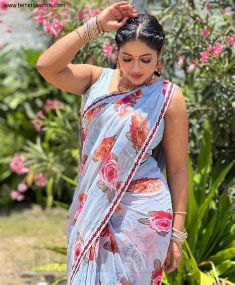 Reshma Pasupuleti Aka Reshmaa Pasupuletii Photos Stills Images