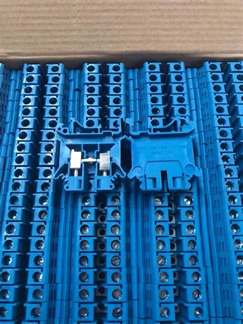 Mm Din Rail Terminal Block Screw Mounted V Blue Uk N Buy Terminal Block Uk Din Rail