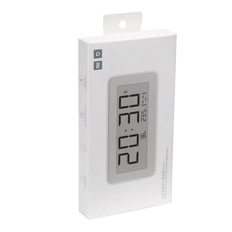 Adafruit Industries Bluetooth Eink Display Clock With Temperature Humidity Sensor Lywsd02