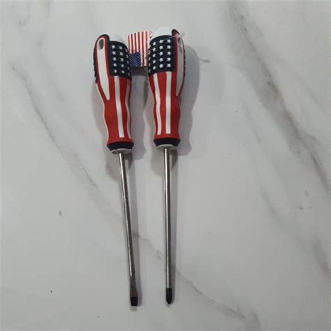 2ชิ้นชุดไขควงยาว ปลายเป็นแม่เหล็ก ปากแบน ปากแฉก Shopee Thailand