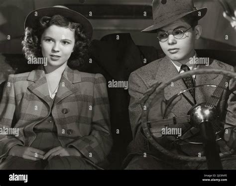 Shirley Temple Dickie Moore Miss Annie Rooney 1942 Ua File