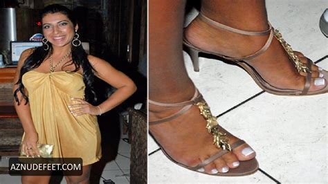 Priscila Pires Feet Aznudefeet