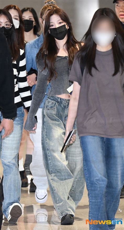 하츠투하츠 스텔라 마스크를 뚫고 나오는 미모 [포토엔hd]