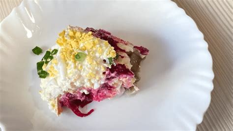 Селедка под шубои по советскому рецепту очень нежныи салат из СССР Смотреть онлайн в поиске