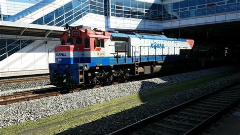 대전역을 발차하는 건설화물열차 1 Youtube