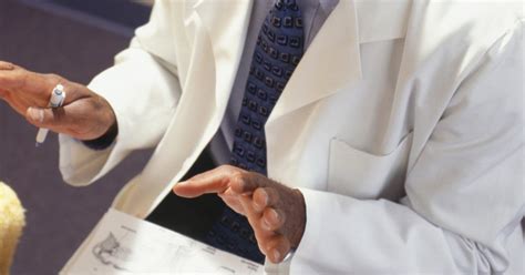 What Happens At The First Appointment With Your Gynecologist Ehow Uk