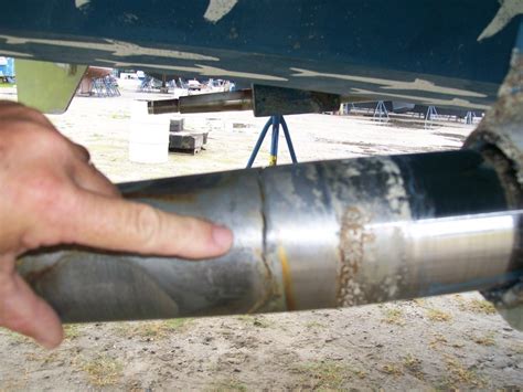 Repairing Cracked Shafts On A Hatteras 60c Jarrett Bay Boatworks