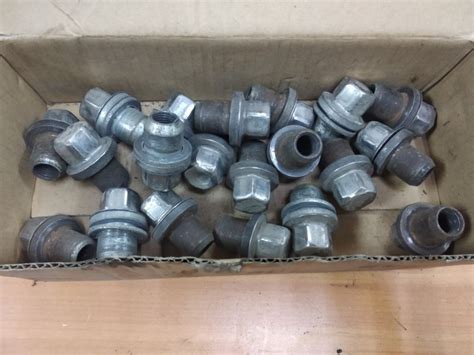 بهترین قیمت خرید پیچ رینگ صلیبی آراد برندینگ