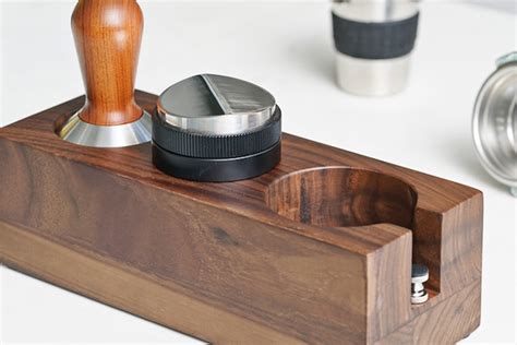 캡슐보관함·커피용품 커피 탬핑 홀더 포터필터 거치대 월넛 스탠드 직사각형 58mm 오늘의집 쇼핑