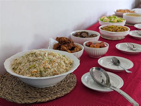 Simple වෙසක් පෝය දින මමත් මගේ සොයුරියනුත් එක්ව පැවැත්වූ හමුවට එදා අපි සූදානම් කළ සිංහල අච්චාරු