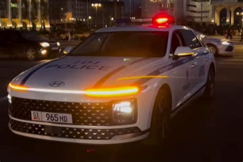 신형 그랜저 Gn7 경찰차 로보캅으로 탄생