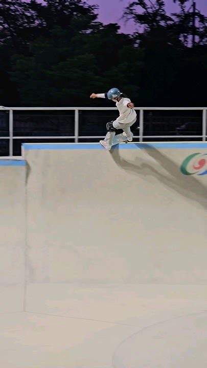 안동 보울파크에서 곽민지 선수 스케이트보드 걸스케이터 스케이트보딩 안동 보울 안동익스트림파크 콘크리트파크 Youtube