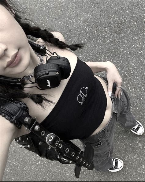 Pin By Giena Otten On Nienne In 2025 Fashion Outfits Aesthetic