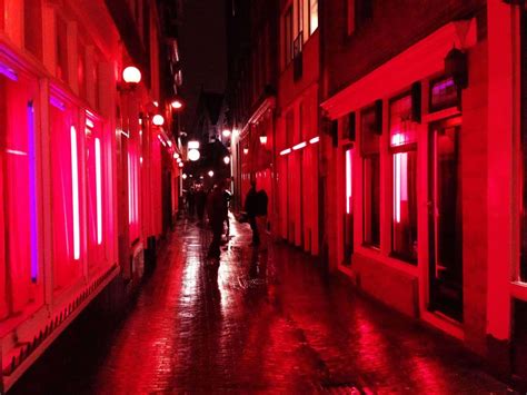 100 Red Light District Wallpapers