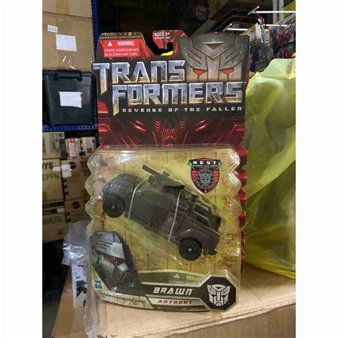 P80 Hasbro Transformers Rotf Brawn New In Card Shopee Philippines