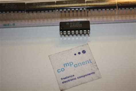 Mc1413bp Motorola Dip 16 Pin Darlington Transitor Array 1pcs D1 Mp Component