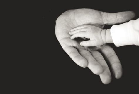 The Huge Power Of Just A Small Touch Else Vistisen Therapy