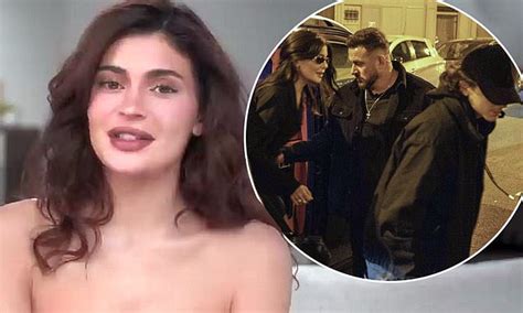 Kylie Jenner Latest News Views Gossip Photos And Video Daily Mail Online