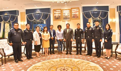 Dvb မြန်မာနိုင်ငံရှိ ကျားဖြန့်အွန်လိုင်းငွေလိမ်လုပ်ငန်း၌ ခိုင်းစေခံရသည့် ယူဂန္ဓာနိုင်ငံသားမ