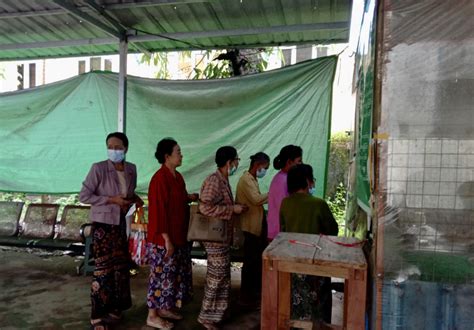 ပဲခူးခရိုင် မြန်မာ့စီးပွားရေးဘဏ်တွင် အငြိမ်းစားဝန်ထမ်းများ၏ ပင်စင်လစာများ ပုံမှန်ထုတ်ပေး