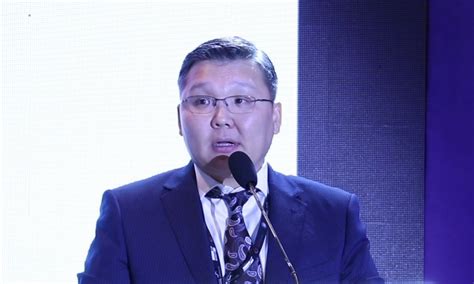 З Ган Очир өөрийн хүсэлтээр “Оюутолгой” компанийн ТУЗ ийн гишүүнээс чөлөөлөгджээ Mining Insight