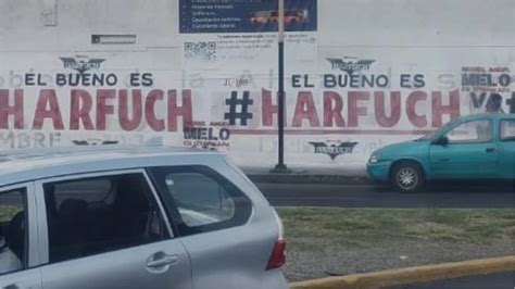 Figura de Batman de casi dos metros recorre la CDMX para promover a García Harfuch Infobae