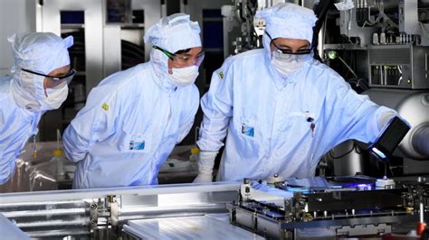 Asml удалось запустить первый литографический сканер позволяющий выпускать чипы по технологии