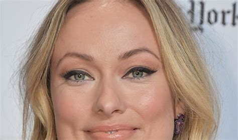 Trading Sex For Scoops Is Just Another Day At The Newspaper Office