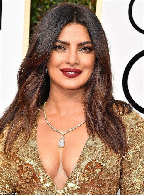 Gorgeous Hair Color Ideas For Women To Startle In The New Year