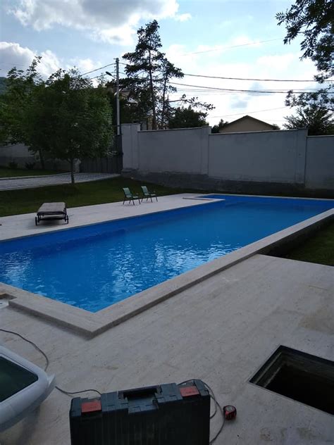 საცურაო აუზების ხელოსანი