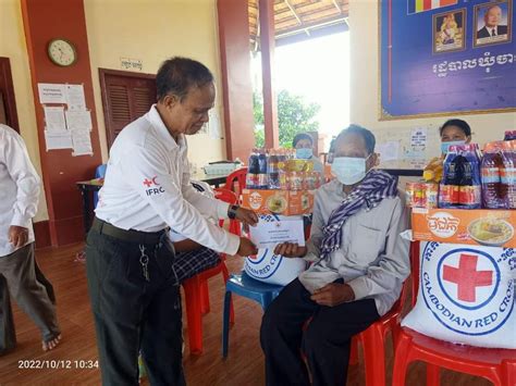 ប្រជាពលរដ្ឋងាយរងគ្រោះចំនួន៦គ្រួសារ នៅក្នុងឃុំចាន់មូល ស្រុកមេមត់