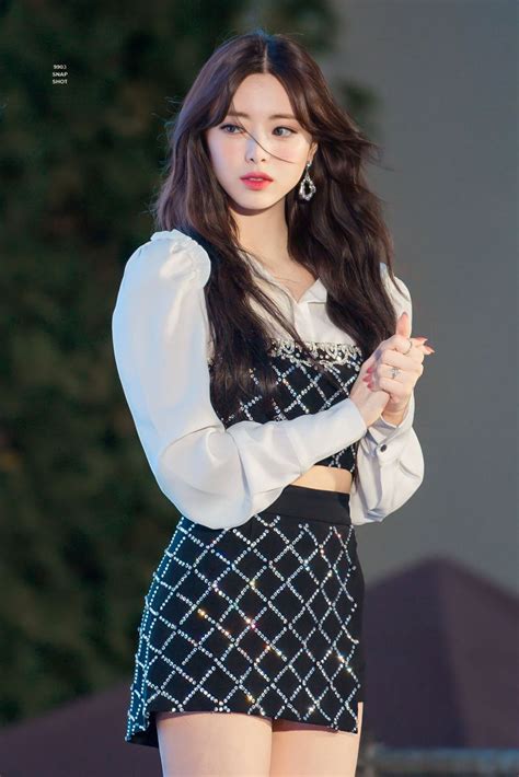 Itzy Yuna Kpop Outfits Kpop Fashion Outfits