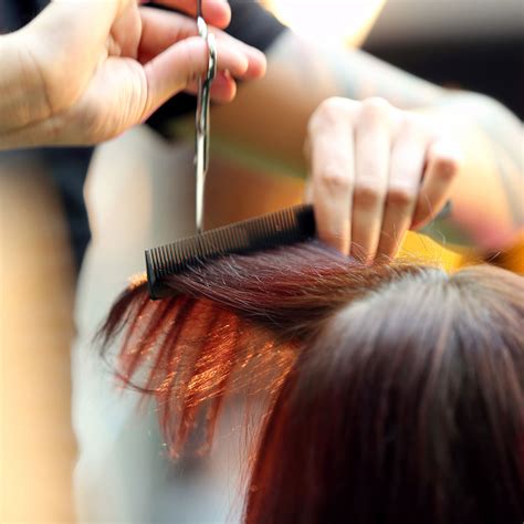 25 Hairstyles For Thin Fine Hair These Are The Best Ones Shefinds