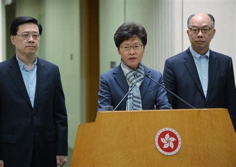 Хонконгийн удирдагч Керри Лам жагсагчдыг буруушаажээ