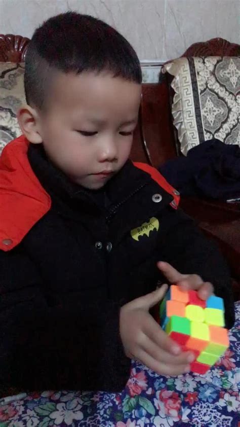 一起分享，每个孩子的潜力其实都很大[赞] 刘飞燕同抖音 2019年01月04日 微头条 今日头条