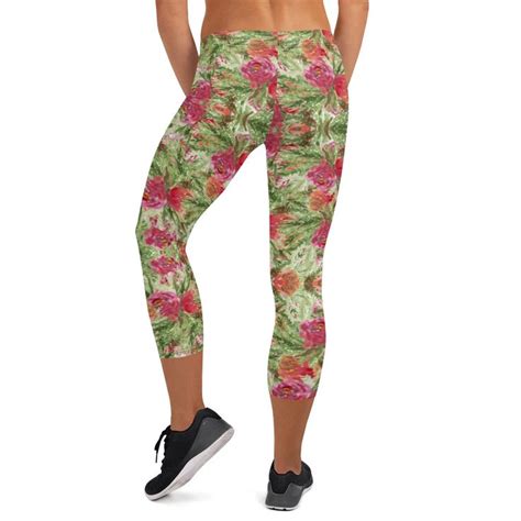 Red Floral Print Capri Leggings Watercolor Rose Flower Print Womens